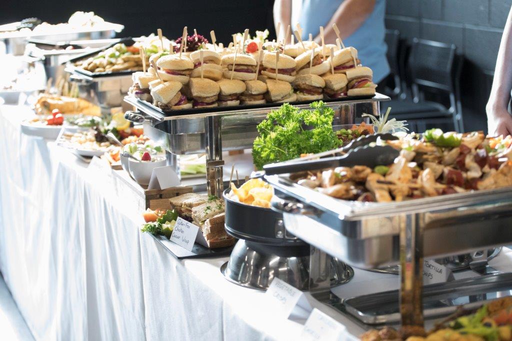 Elior UK’s development chef goes behind bars to train young offenders ...